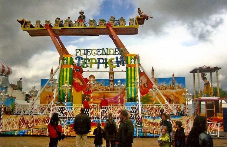 Fliegender Teppich (Störzer) – Ride-Index.de